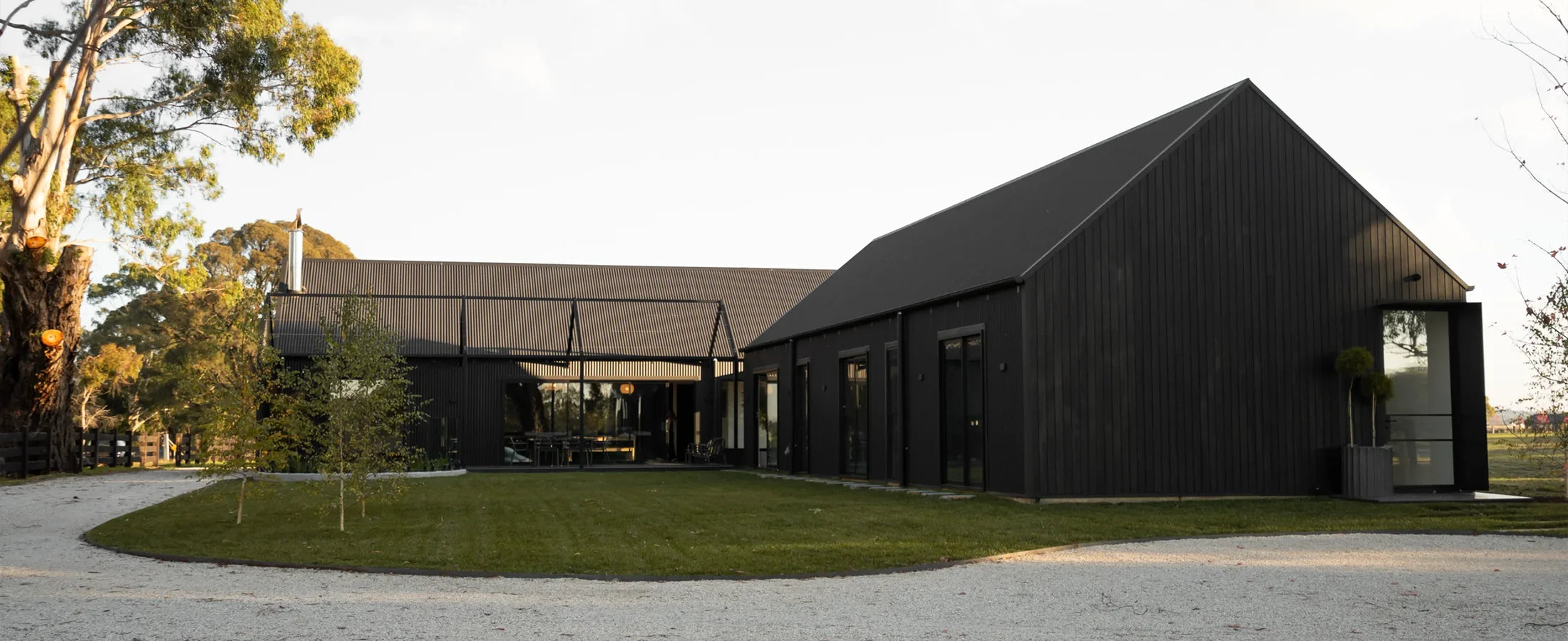 Black Modern Barn House Ballan Modern Barn House | Sky Architect